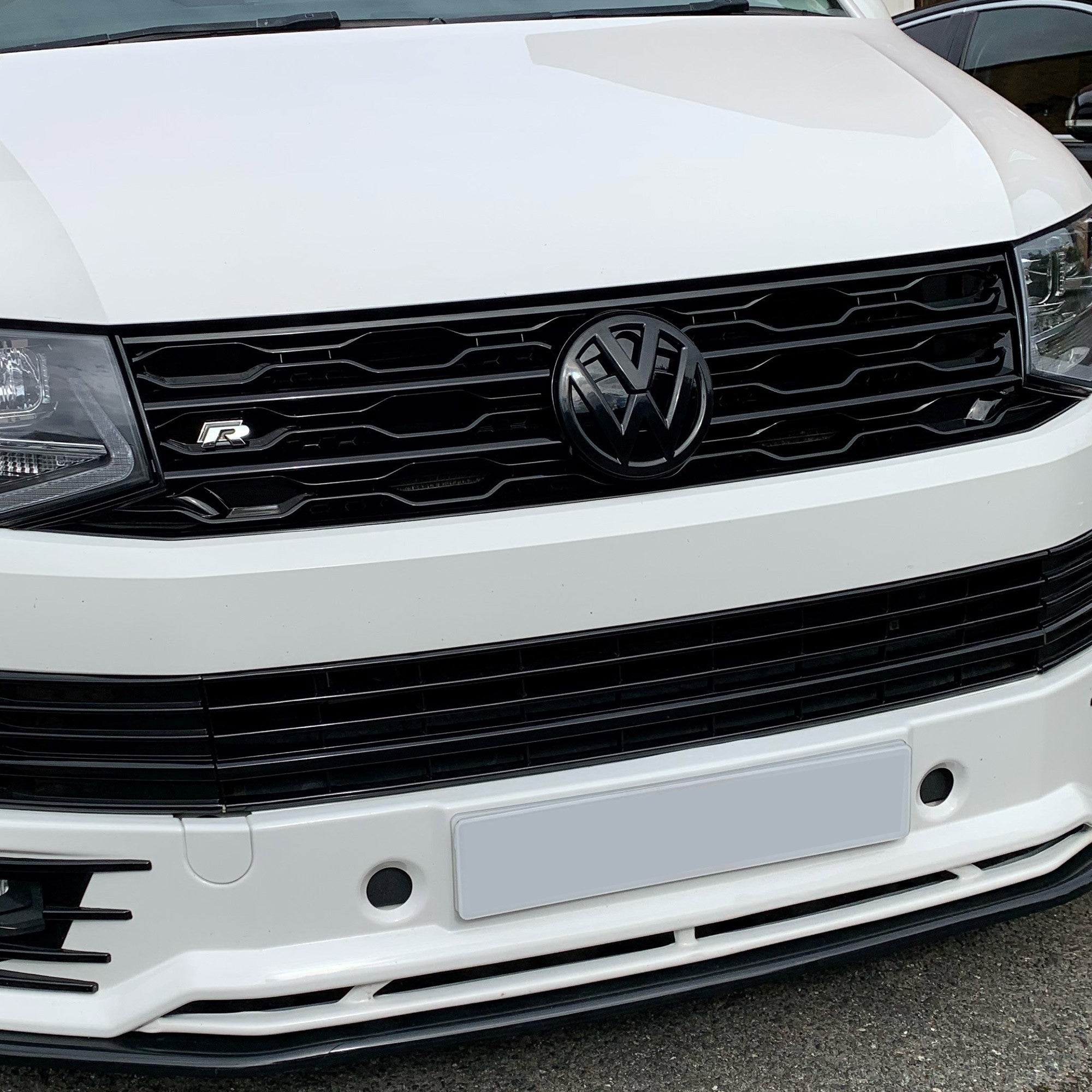 VW T6 Front Grille R-Line (2 in 1) Badged/Badgeless - Gloss Black – Van-X